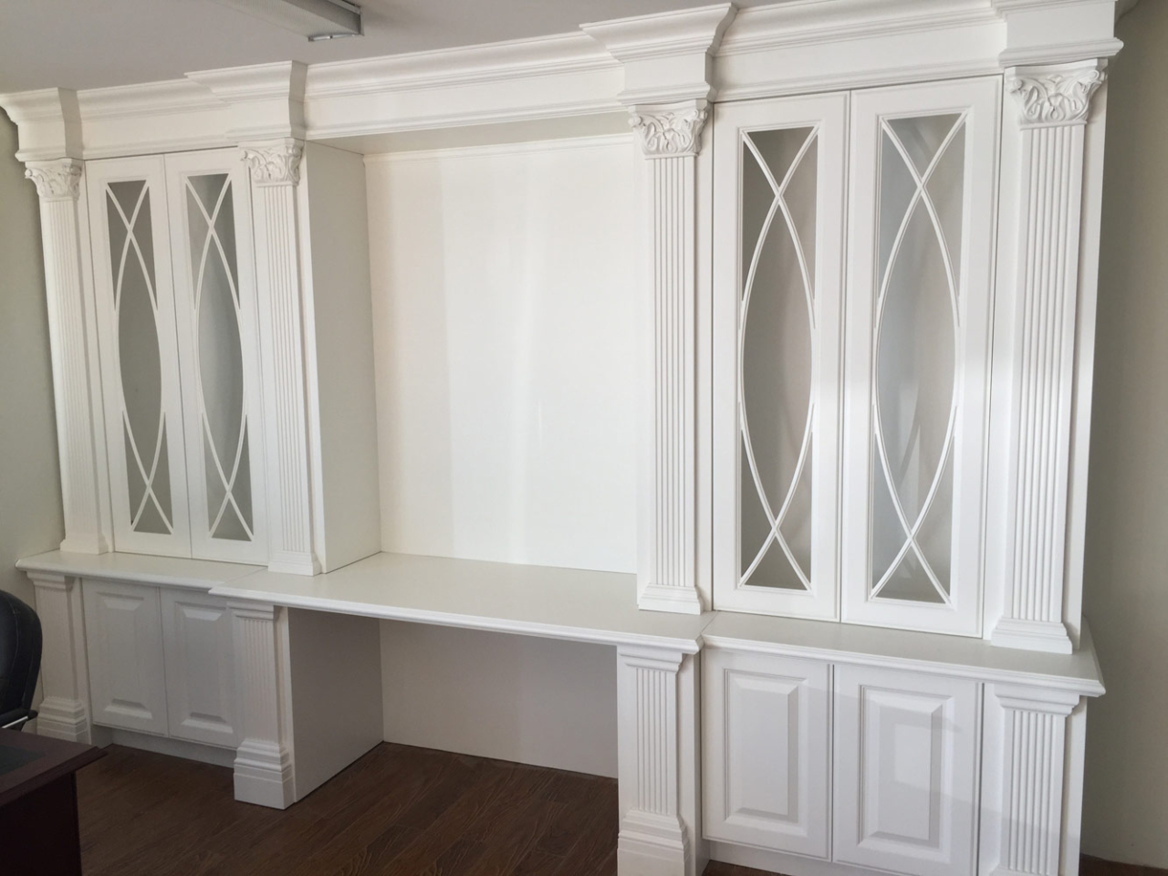 Richmond Hill Wall Units and Built-Ins
